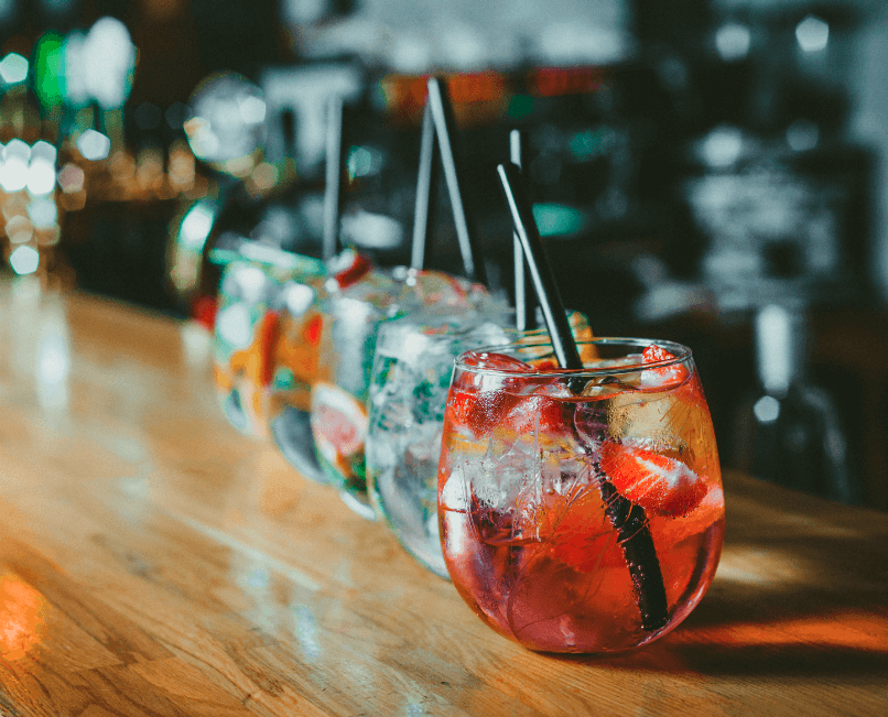 Start-up bar success | EconoLease