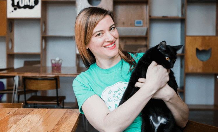 Catfe Trend To Downtown Vancouver | EconoLease